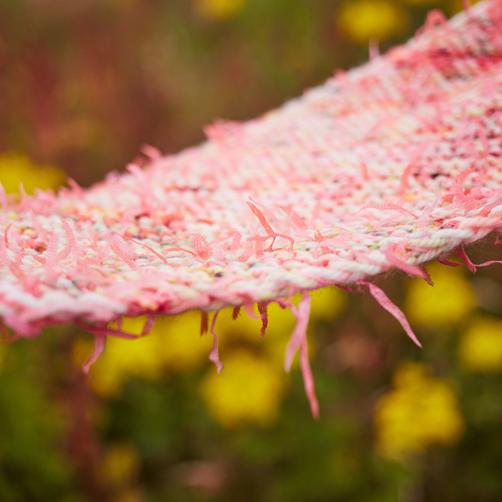 Feather Pop – Hedgehog Fibres